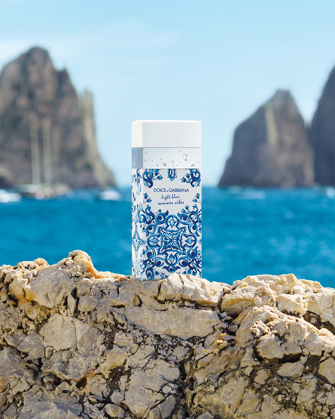 LIGHT BLUE SUMMER VIBES POUR FEMME: EL AROMA DE UN APASIONADO VIAJE A ...